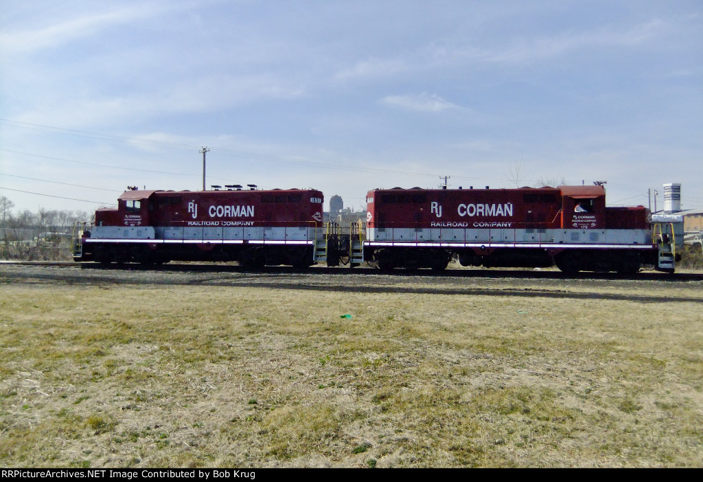 RJCR 1713 and 1831 in profile